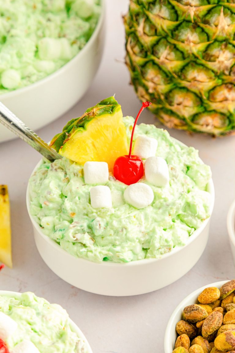 Watergate Salad (Pistachio Pineapple Fluff) - Busy Family Recipes